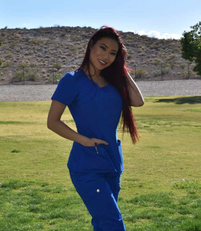 Sarah R - Live Talent